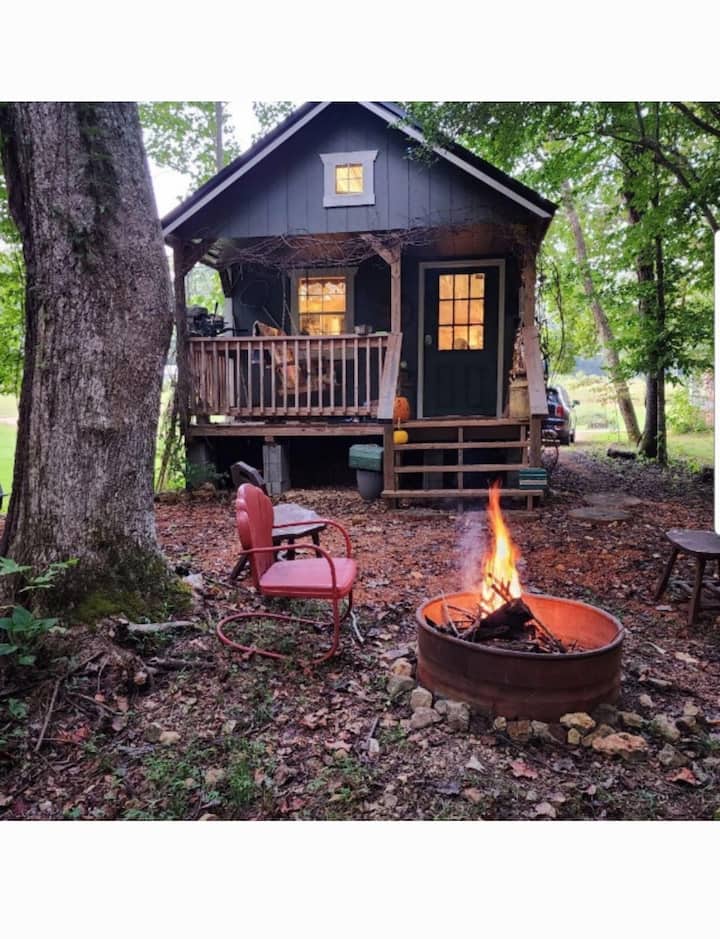 4 Tiny Cabins By The Creek - Mousetail Landing State Park, Linden