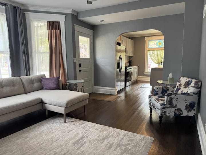 Modern Comfort 2king Beds, 2full Bath By Navy Base - Waukegan, IL