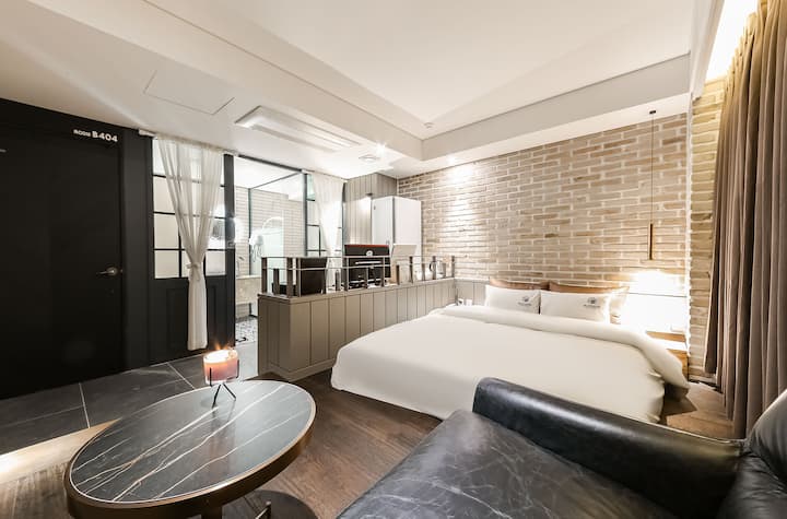 광주 어썸부티크호텔 저상침대 - 光州