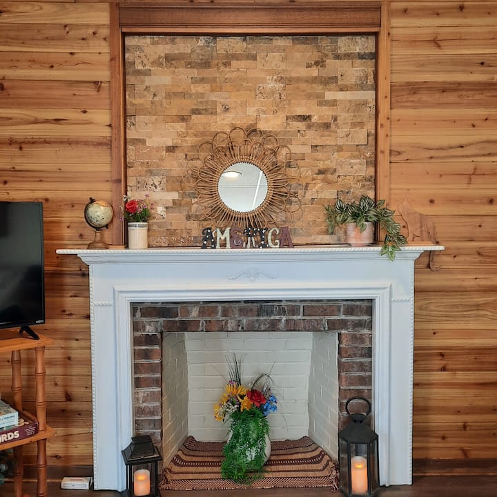 "Cheerful-duplex" Perfect For Extended Stays - Harpers Ferry, WV