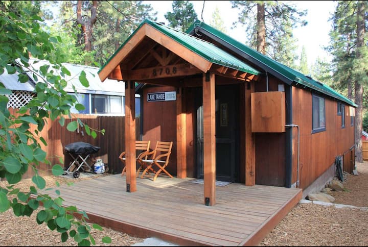 Kings Beach Bungalow In North Lake Tahoe - North Lake Tahoe, CA