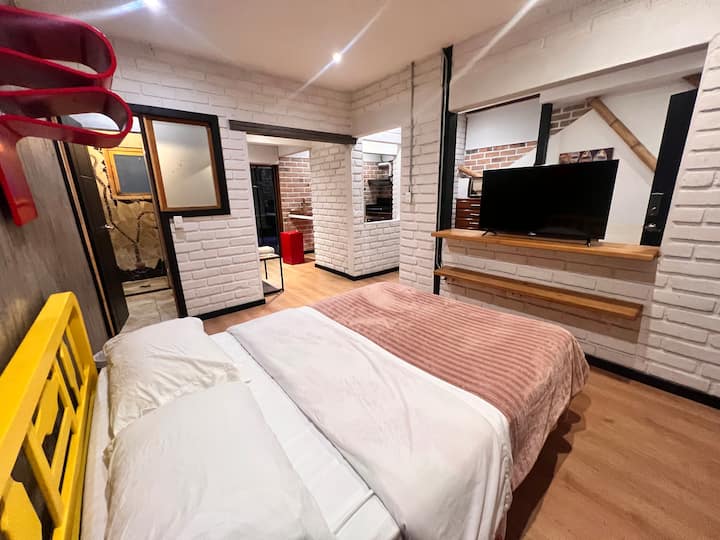 Suite Exclusiva/garaje/cocina/wifi/2 Personas - Cuenca