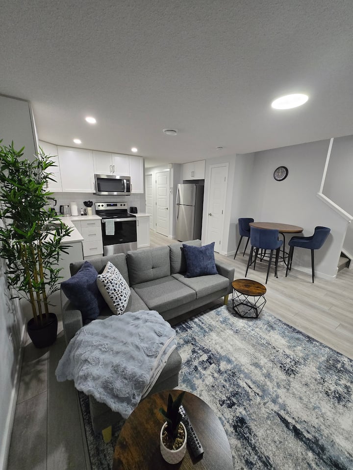 Crystal’s Place - Canada