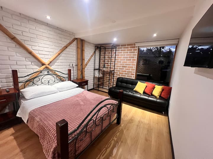 Beautiful Suite/3guests/parking/wi-fi/forest View - Cuenca