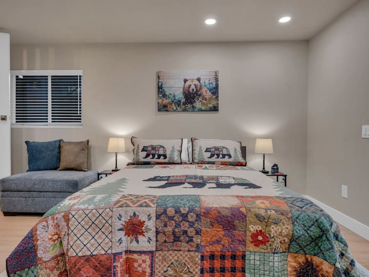 Amazing Studio Directly On Historic Route 66 - Williams, AZ