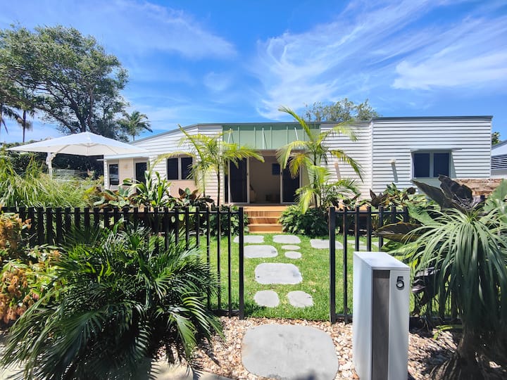 New Forest View Villa With Plunge Pool - Byron Bay