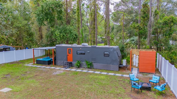 Tropical Getaway Rv Retreat- Private & Cozy! - Florida