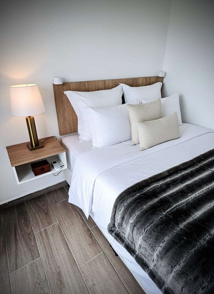 Nido De Bosques: Private Apt W/kitchen & Terrace - El Salvador