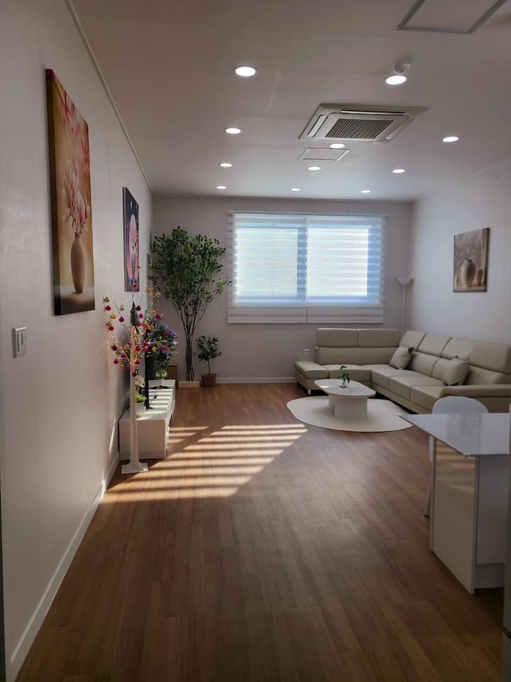 칸 스테이2:결혼하객단체손님,친구모임,가족여행최적 - 죽도동