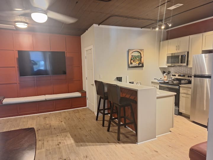Downtown East Main 2 Bedroom - Durham, NC