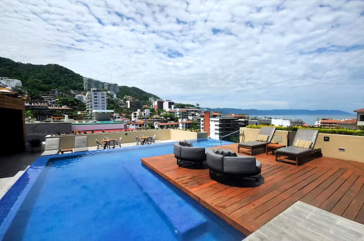 Luxury Condo - Heart Of Zona Romántica (Pavilion) - Puerto Vallarta