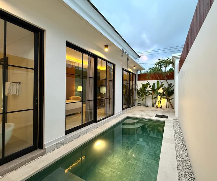 1 Bedroom Privat Villa - Seminyak