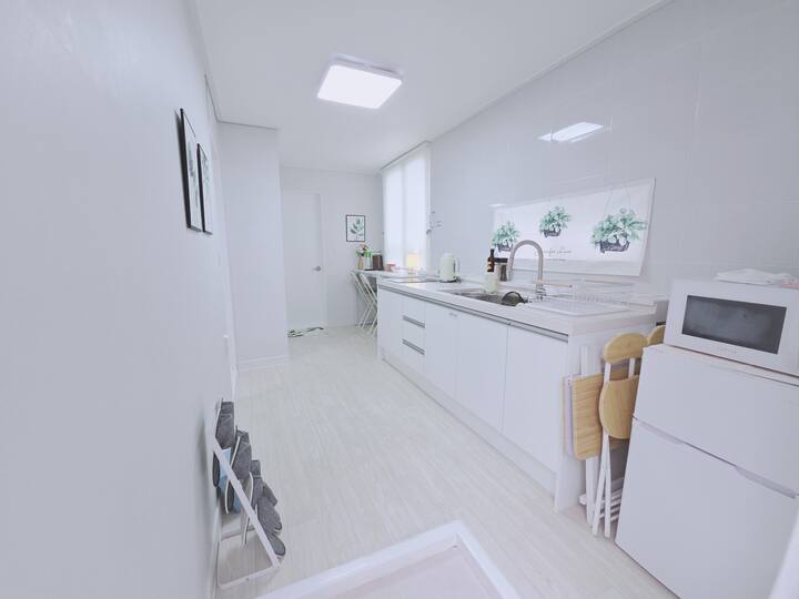 부산역 인근 지호텔 2bedrooms&1kitchen For 5guests - Busan