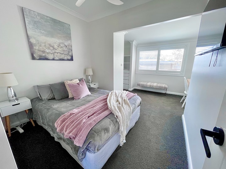 Close To Beaches - Seaside Quiet Retreat - Port Macquarie