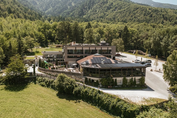 Südtirol-urlaub Ruhig, Mit Pool, Sauna & Spielspaß - Schnalstal