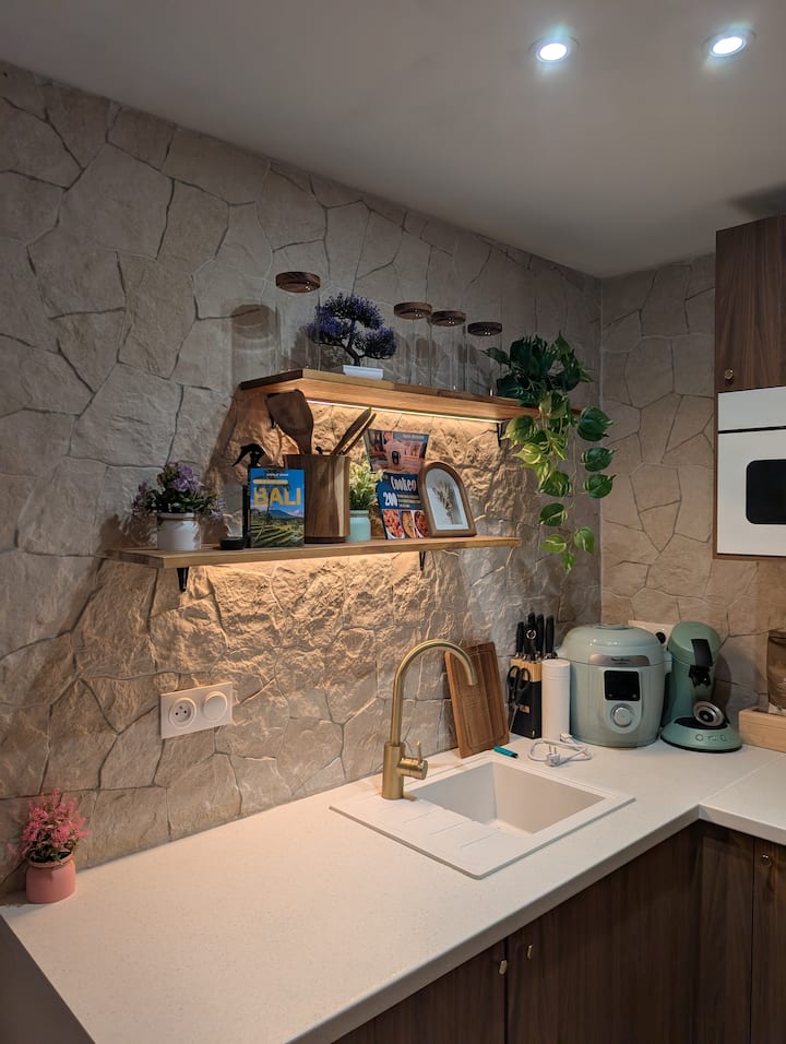 Jolie Studio Ensoleillé à 5 Min à Pied De La Mer - Saint-Cyprien Plage