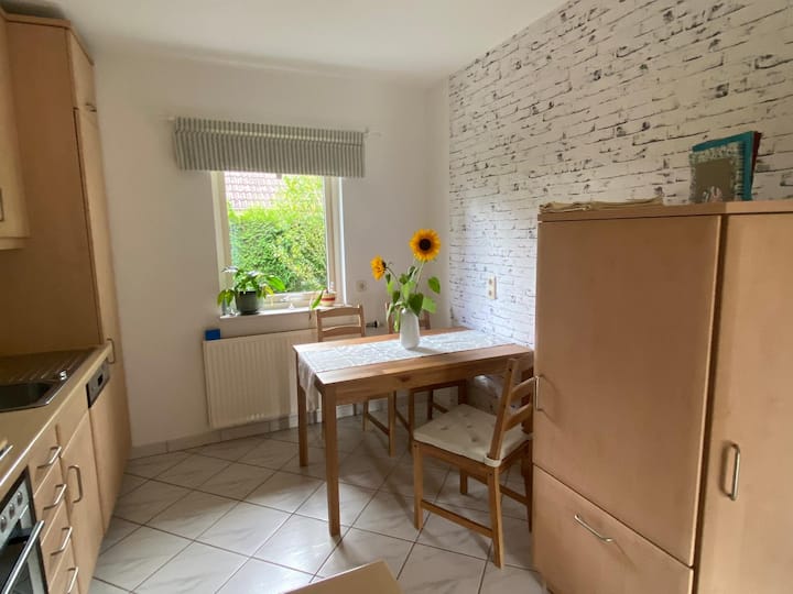 Idyllische Einliegerwohnung Mit Privatem Eingang - Bockhorn