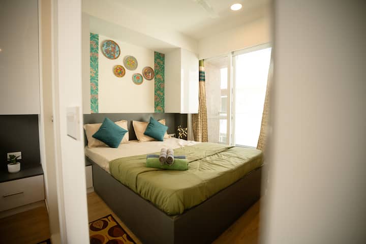 Avira Stays|fern|luxestudio|coffeemaker|nr Airport - Pune