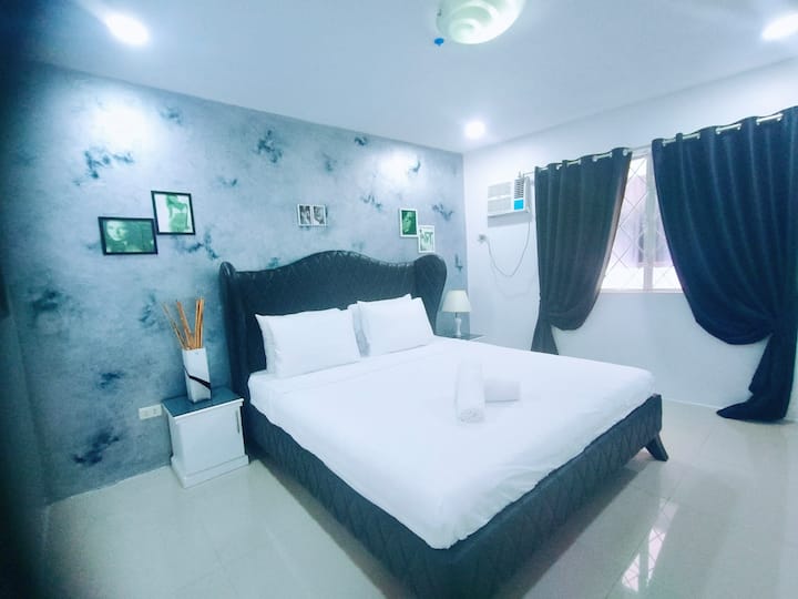 Luxe 2br@regency Court Nr Clark/walking/red St. - Angeles