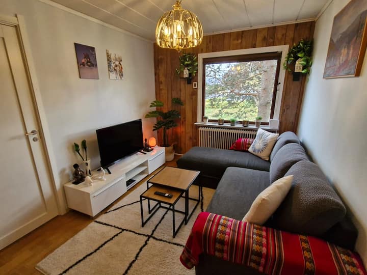 "'3km->centrum -Självincheckning - Wifi - Netflix - Kiruna