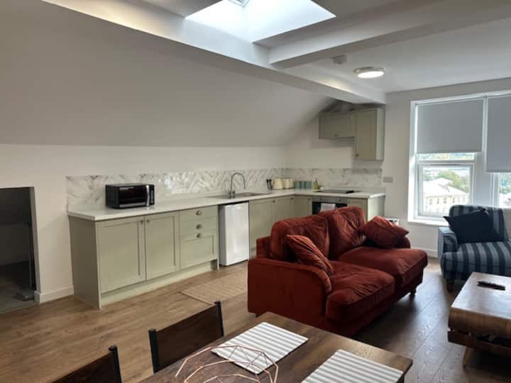 Spacious 2 Br In Shipley 2 Min To Train Sleeps 6 - Ilkley