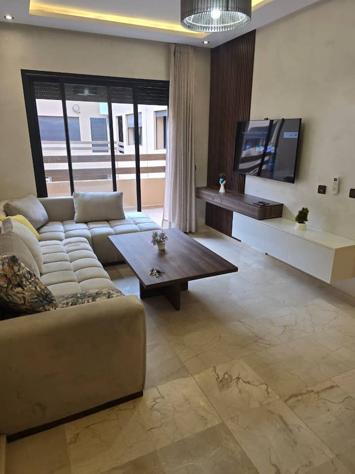 éLégant Appartement Avec Piscine Au Centre Gueliz - مراكش