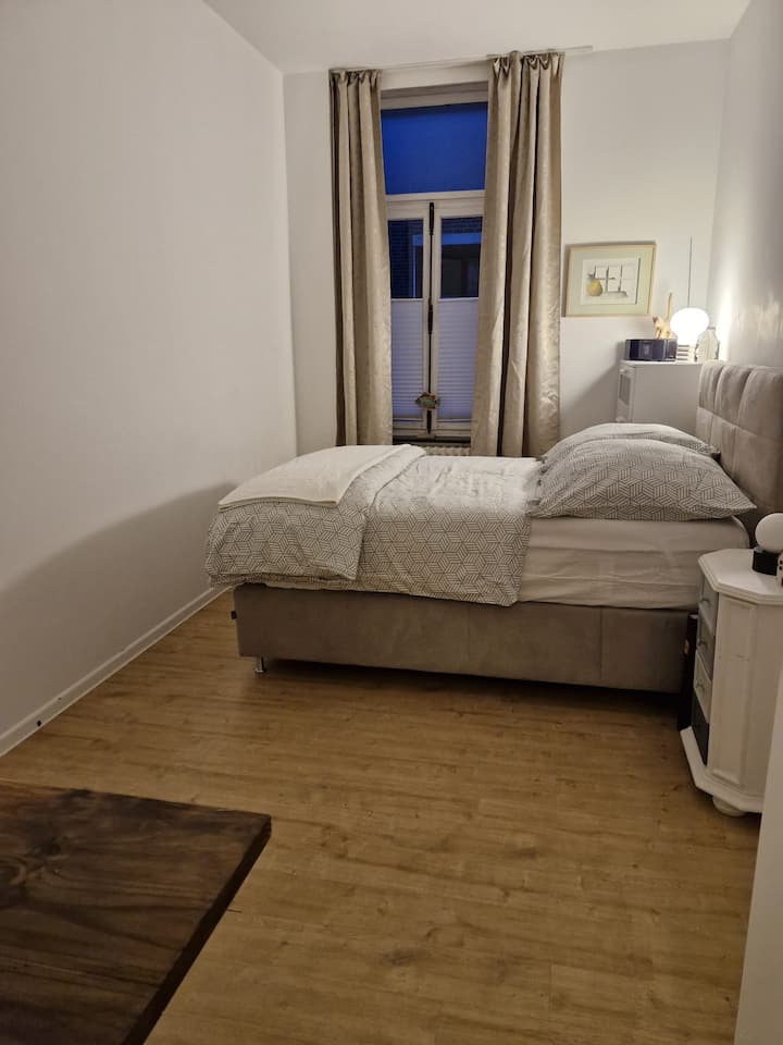 Oase In Der Belebten Metropole Köln - Colonia