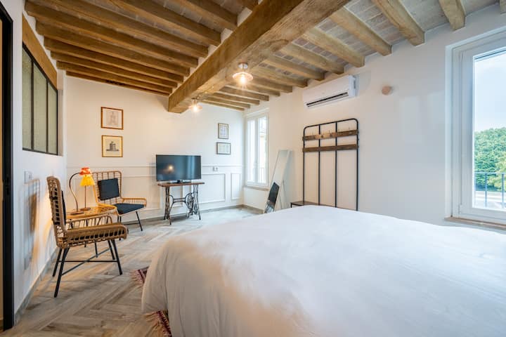 Guesthost - Bixio 29 Apartment 6 - Parma