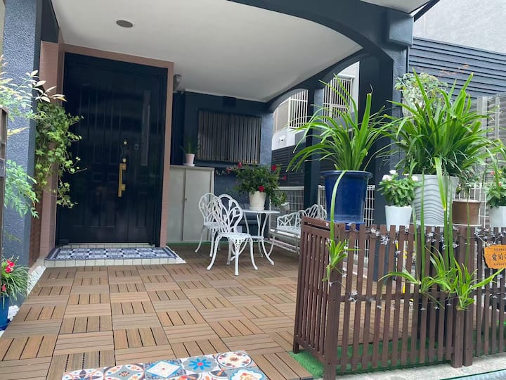 獨棟三層|庭院|可住9人|5卧2浴2卫|至 Usj 15分鐘|直達難波心斎橋8分鐘|大阪梅田4分鐘 - Japan