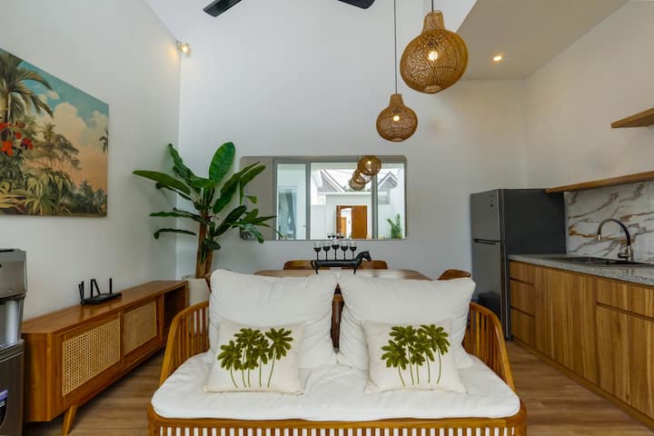 Family Friendly 2 Bedroom Villa By Seminyak - B13 - Sanur