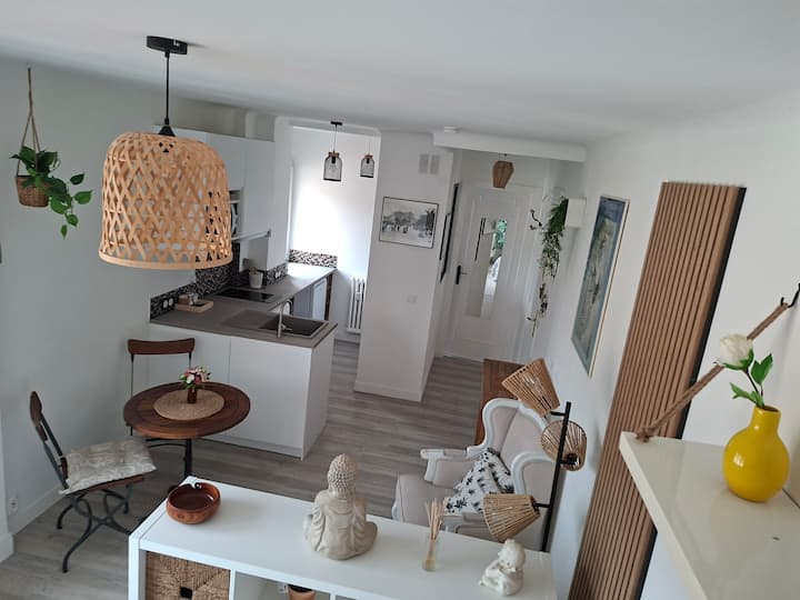 Charmant Studio Au Calme - Le Cannet