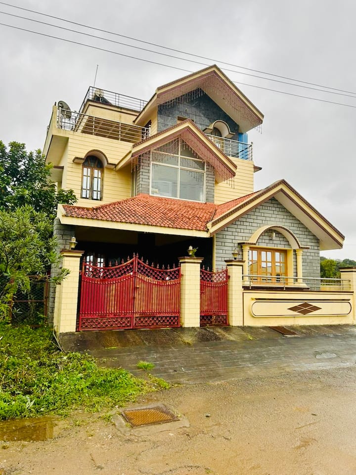 Hill-view Nest - Chikmagalur