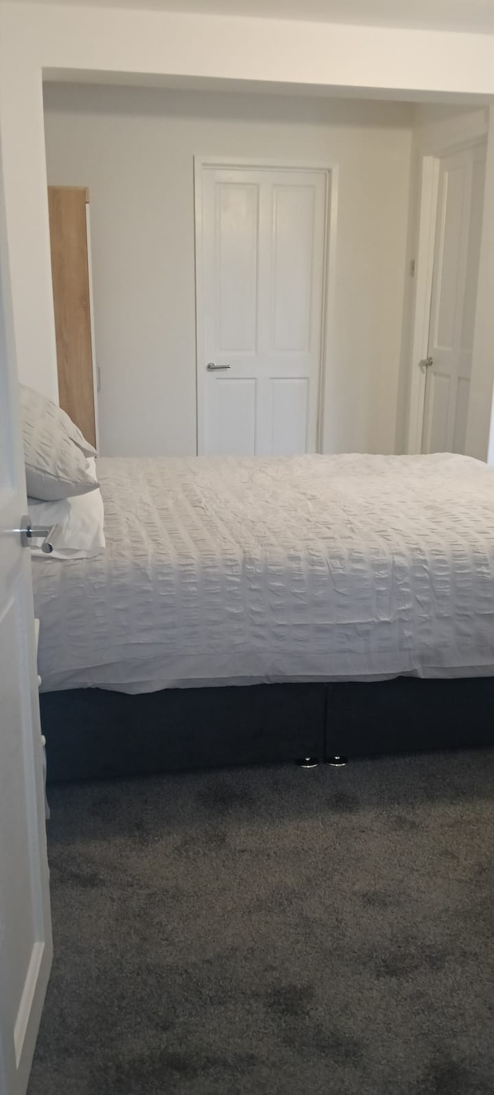 Large Room With Private Bathroom - Exmouth