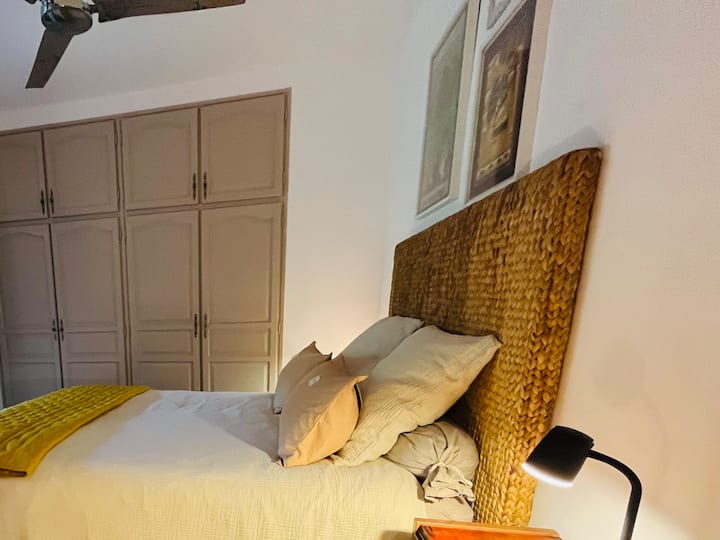 Ambiance Indienne, Suite+petit Déjeuner. - Anduze