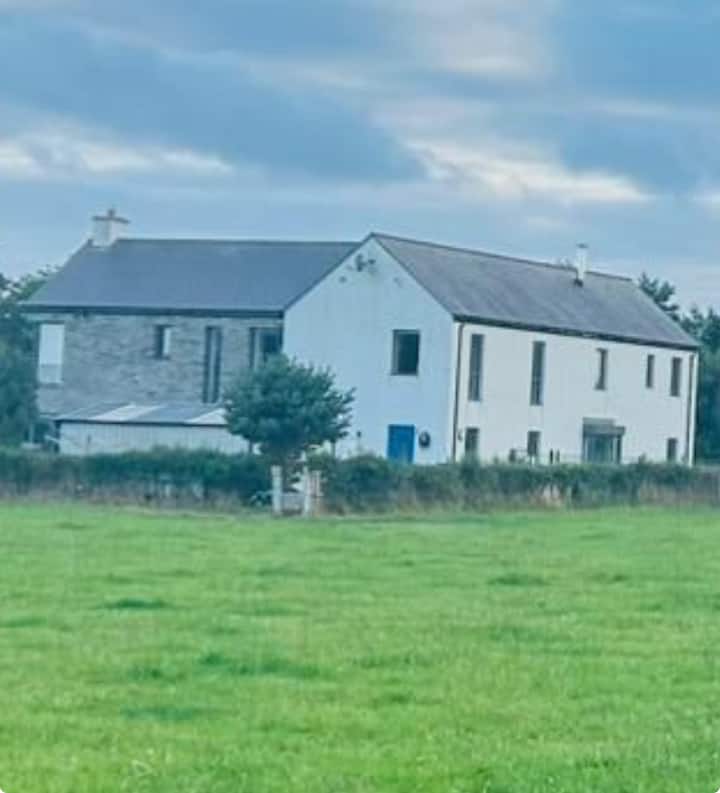 Strawberry Lane Luxury Oasis - Cork