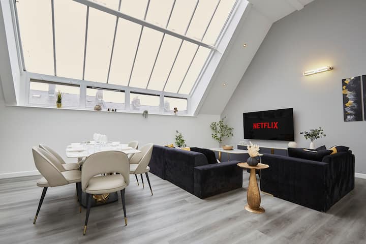 Hayy Convenient Townhouse Bradford City Centre - Bradford