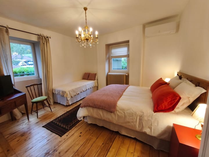 Suite Familiale Noémie Et Lucie (5p) - Brive-la-Gaillarde