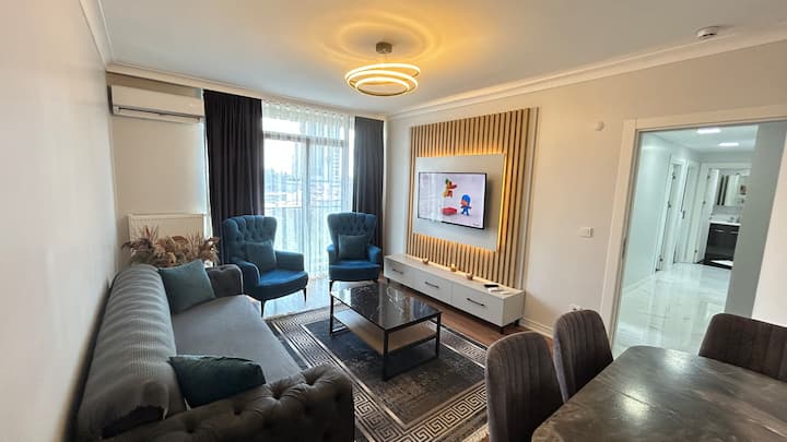 11th Floor, Modern & Comfortable & With A View - Istanbul