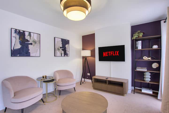 Long Stay Discount | 3 Bed | 2 Parking | 1g Wi-fi - Bedford