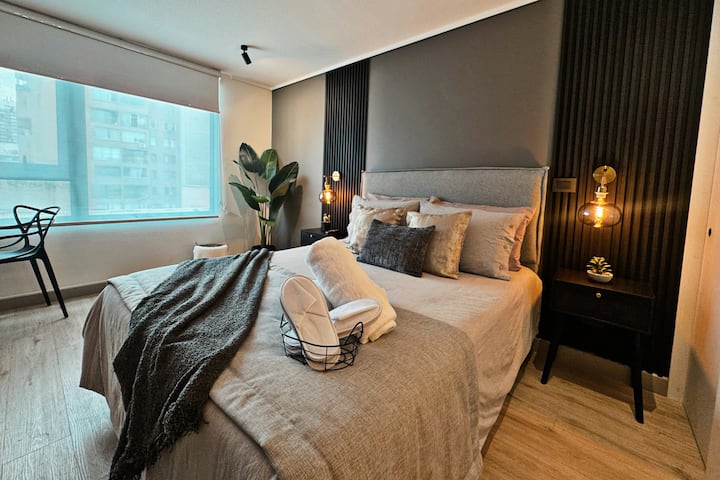 Stay Central: Near Metro & City - Santiago de Chile