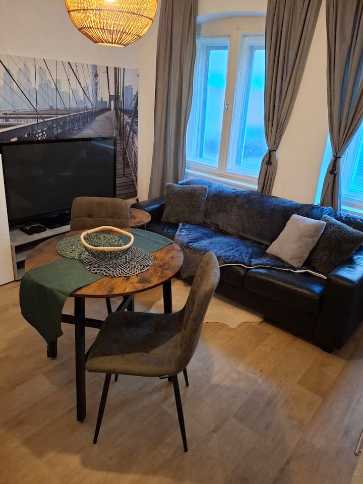 Gemütliche 2-zimmer-wohnung Im Herzen Von Neukölln - Berlin