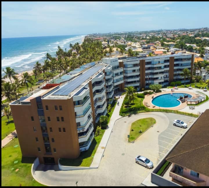 Pé Na Areia, Exclusivo Residencial Com Serviços! - Lauro de Freitas