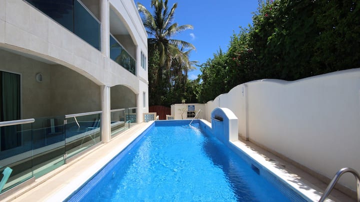 Ii Pool-front 3br Villa, Walk To Surf, Ocean - Barbados