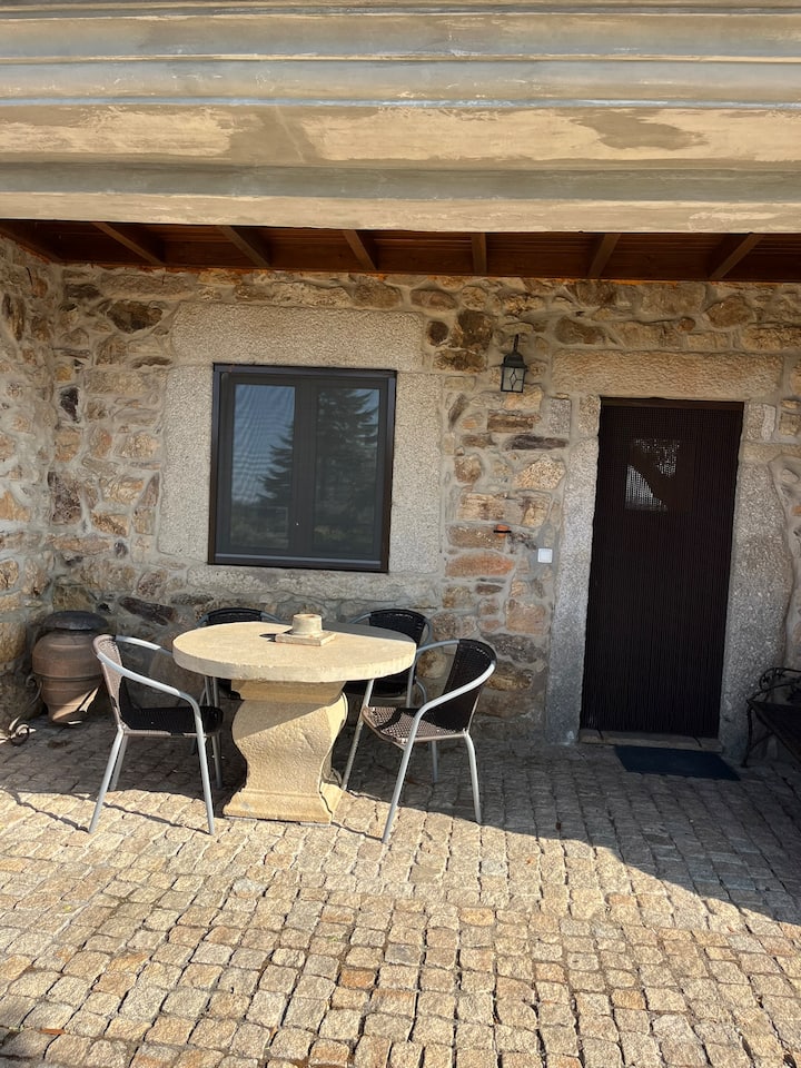 Casa Da Lareira - Almeida