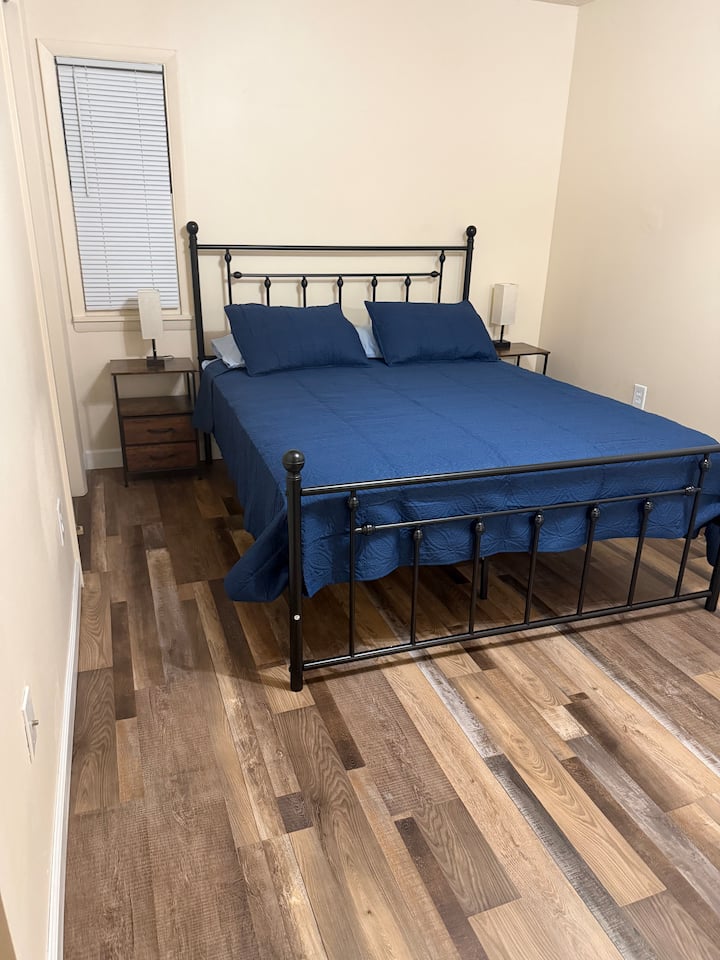 New! By Super Host! Steps From Downtown Cheyenne! - Cheyenne, WY