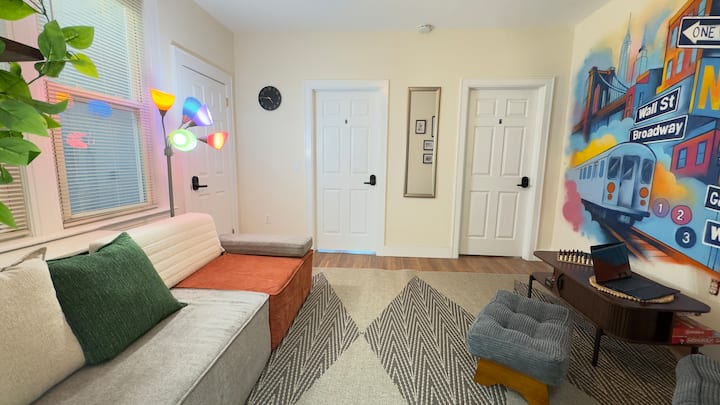Prime Room Across The Park |Fast Bus To Nyc 20 Min - Manhattan, NY