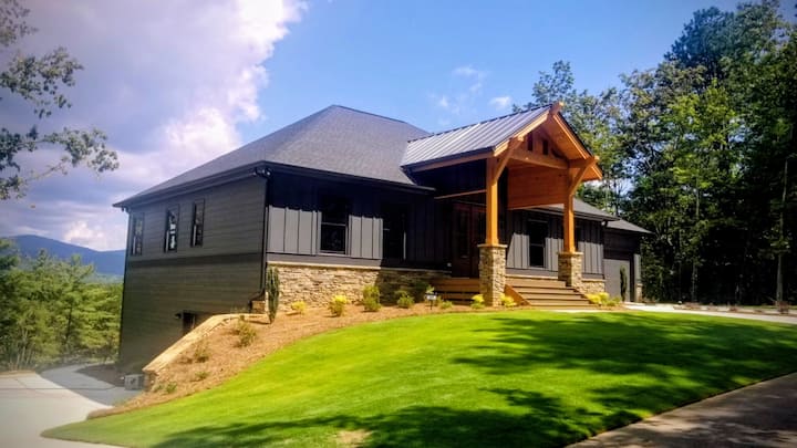 Greystone Mountainview 
Guest Suite 2 - Helen, GA