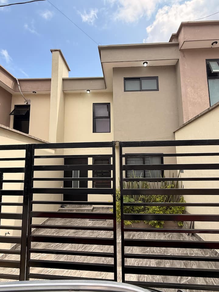 Residencia Moderna Amueblada Cerca De Orizaba - Orizaba