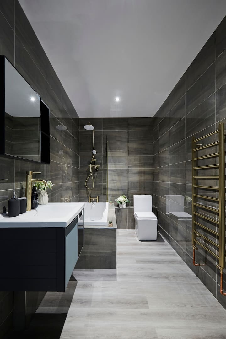 Bell Vue 12 - Bradford, United Kingdom