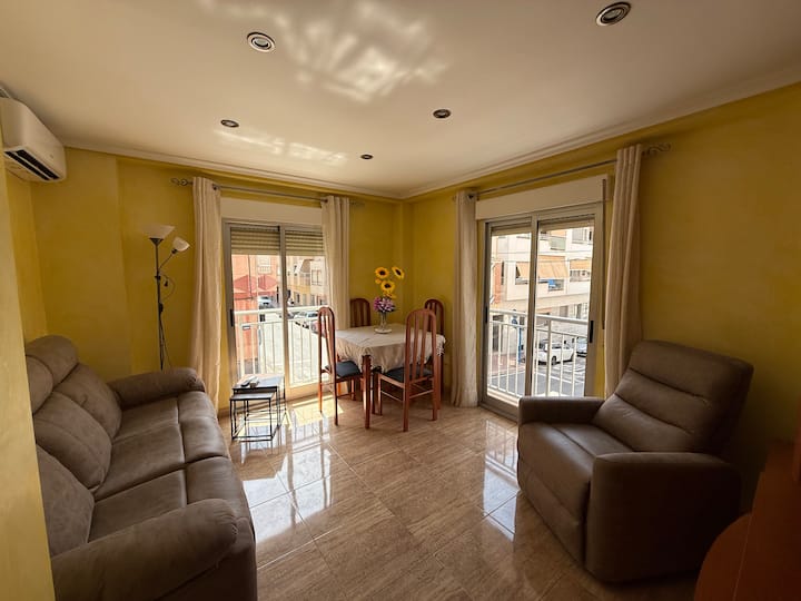 Apto En Santa Pola, Muy Luminoso Y Cerca De Playa - Isla de Tabarca